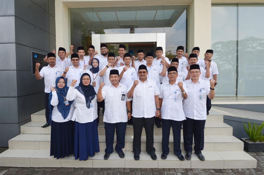 Dirjen SDPPI Pimpin Upacara Hari Pahlawan di Bandung - Galeri Acara ...